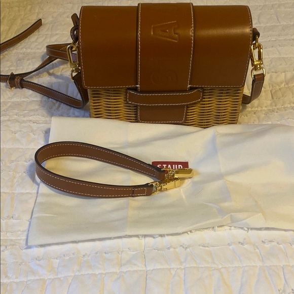 STAUD | Bags | Staud Charli Wicker Crossbody Bag With Gold Hardware ...